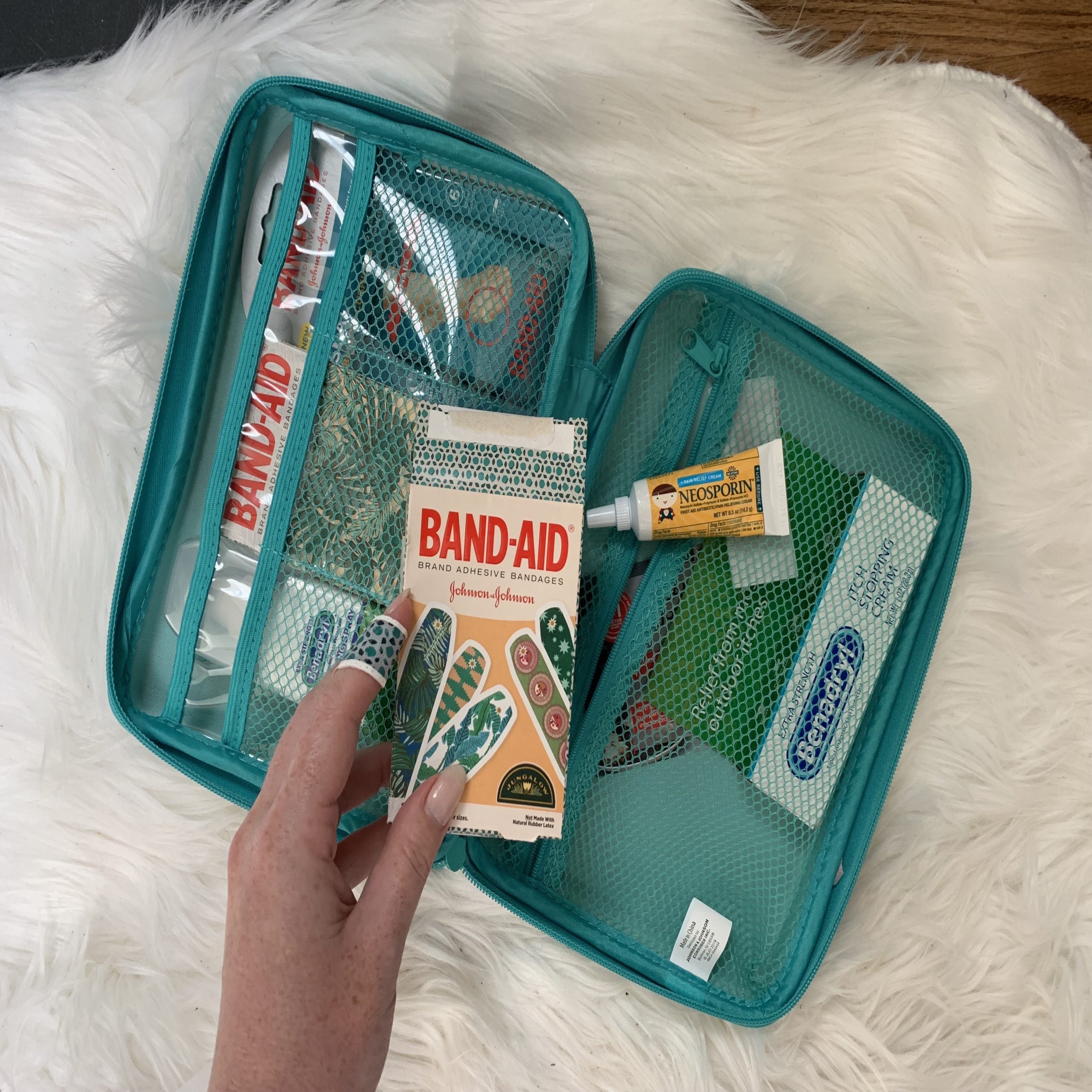 How to build a family first aid kit