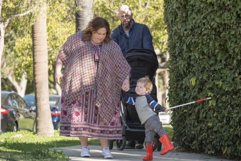 Kate Pearson Is a Glorious Depiction of Fat Motherhood - Motherly